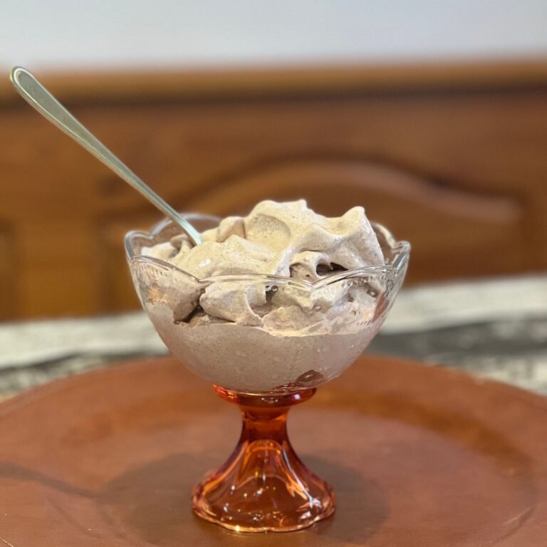 Easy WW Chocolate Fluff Mousse Dessert Recipe - SueSeaQPI