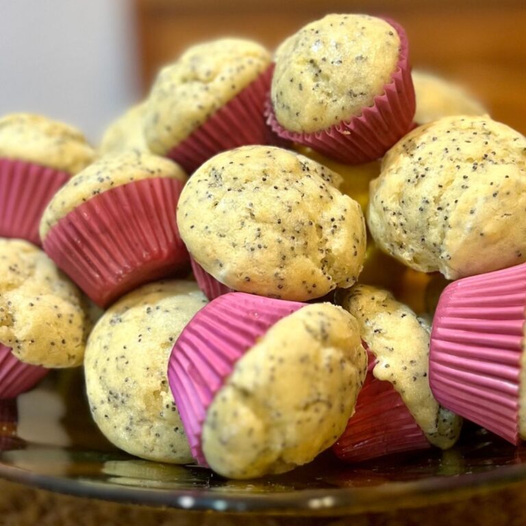 Mini Lemon Poppy Seed Muffins Bakery Style Recipe - SueSeaQPI