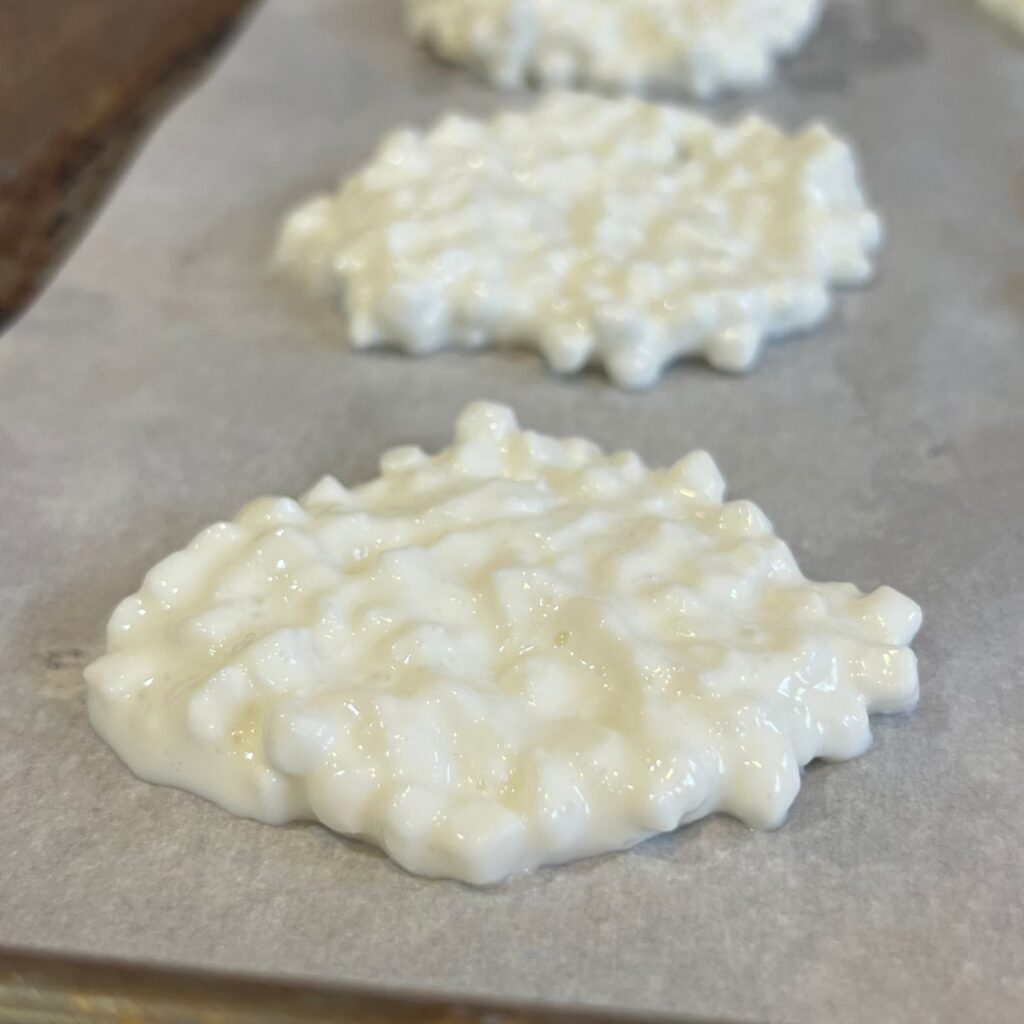 Easy Oven Baked Cottage Cheese Chips (High Protein & Crispy) - SueSeaQPI